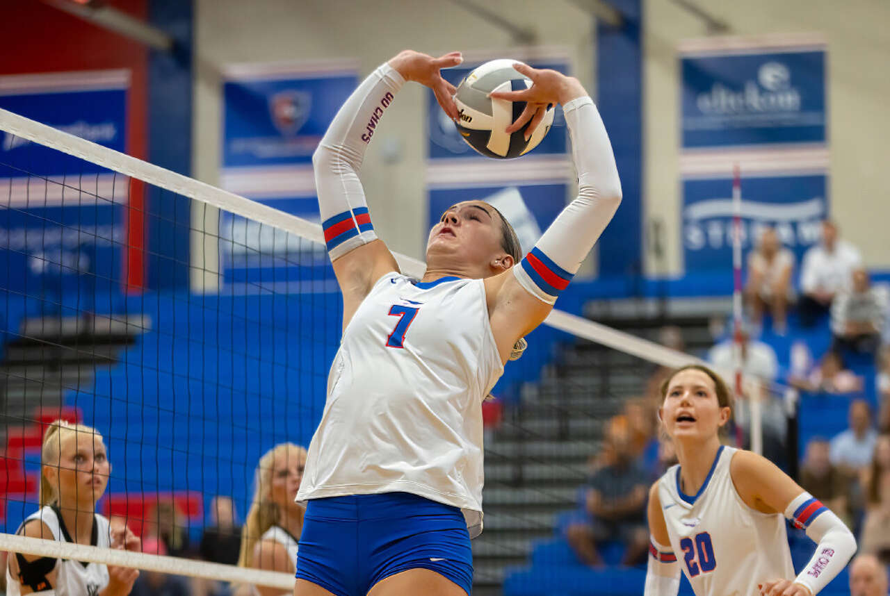 26-6A's Austin High, Westlake, Dripping Springs roll on in playoffs