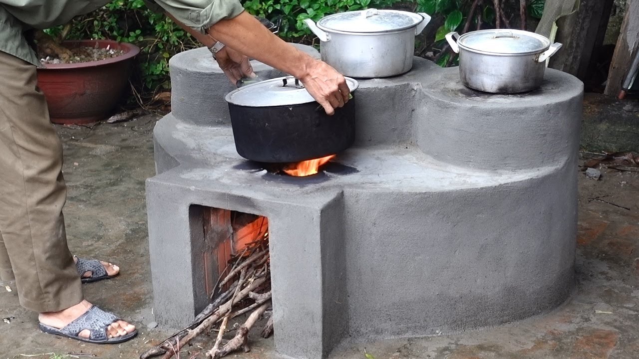 Building a 4-in-1 stove from brick and cement