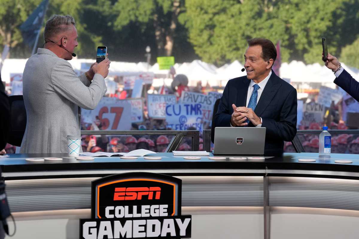 Pat McAfee Announces 'College GameDay' Development Amid ESPN-YouTube TV ...