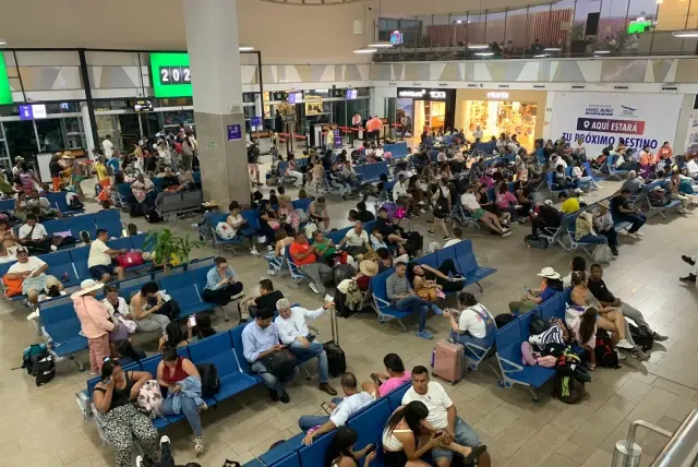 La justicia respalda al Distrito en pulso por aeropuerto de Cartagena ...