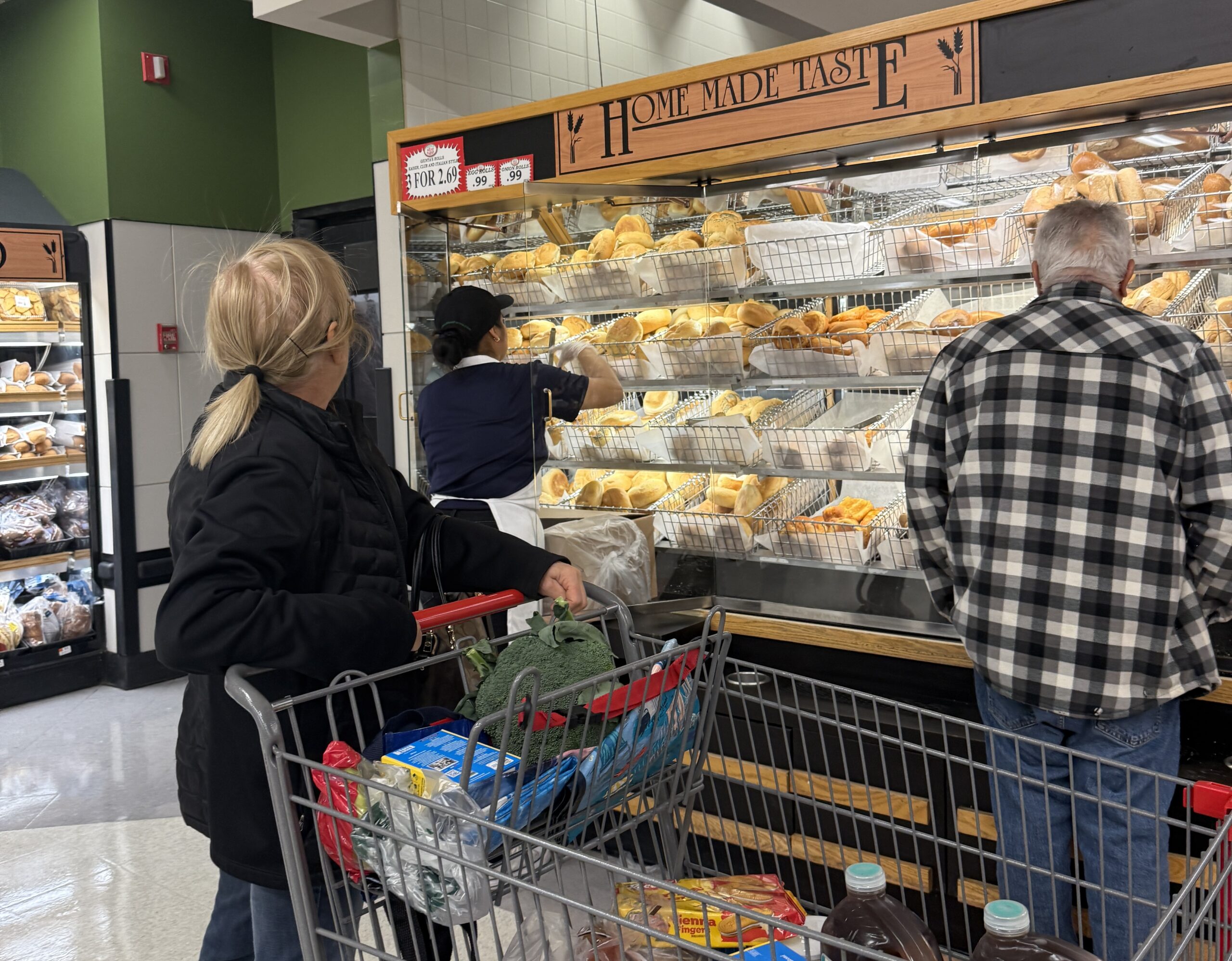 Giunta’s Meat Farms opens in Middle Island, replaces King Kullen