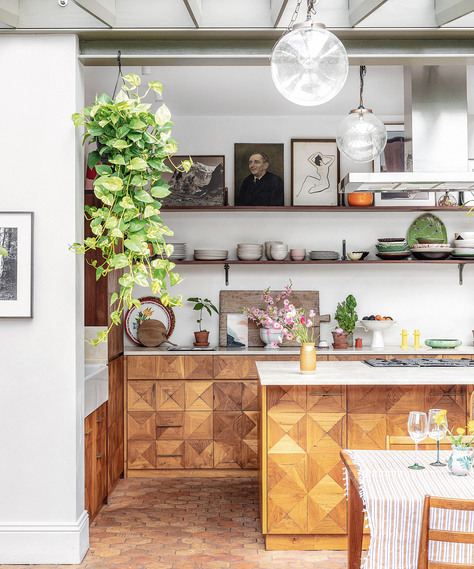 14 Cozy Kitchen Ideas To Make Your Cooking Space More Inviting