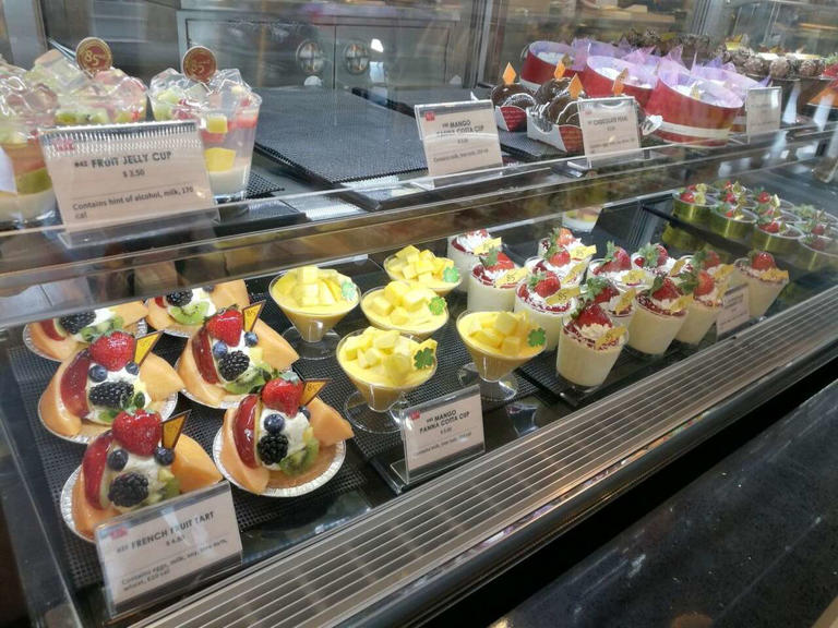 San Antonio's newest 85°C Bakery Cafe is now open and grand opening ...