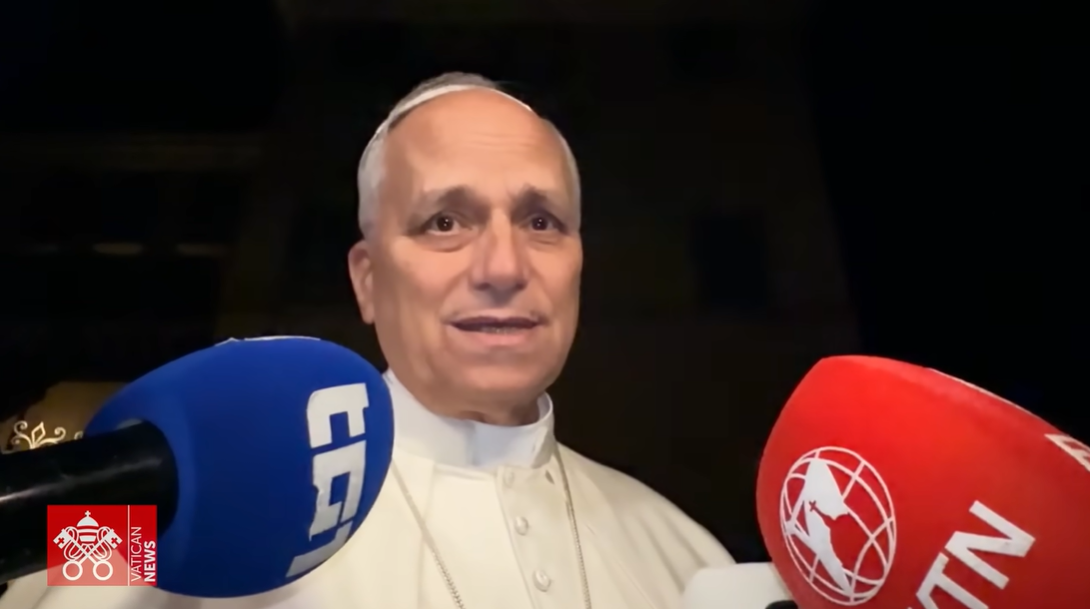 Pope Leo speaks out on reports of ICE refusing Communion for detained ...
