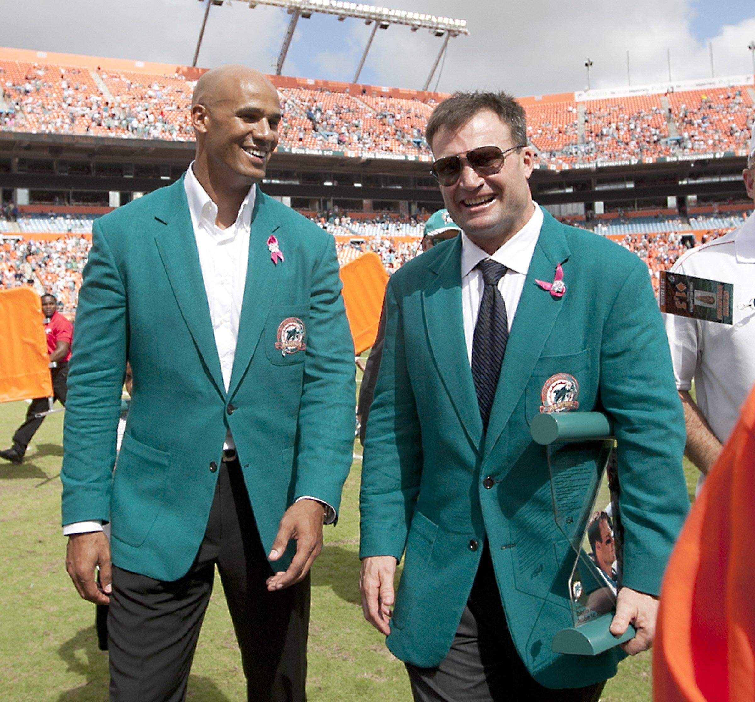 Kelly: Dolphins need to turn football side over to a former legend ...