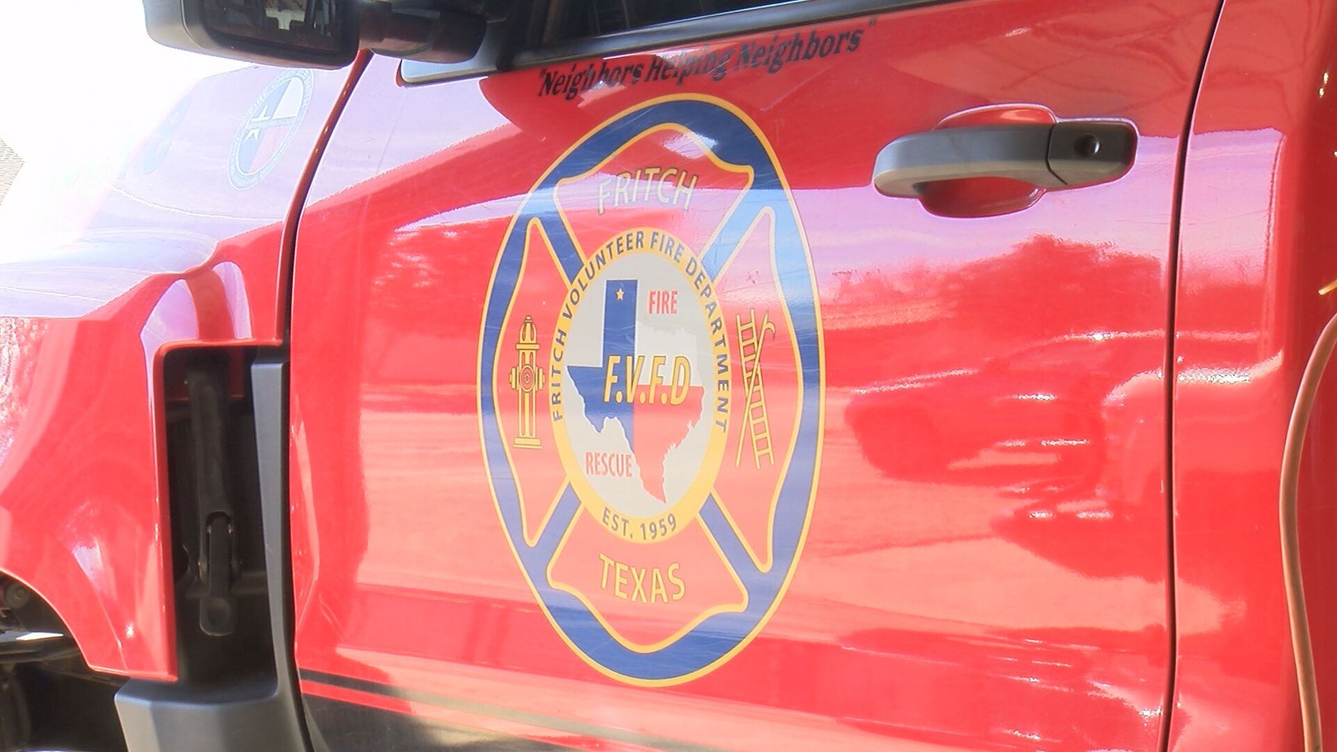 Crews contain trailer fire in Fritch, no injuries reported