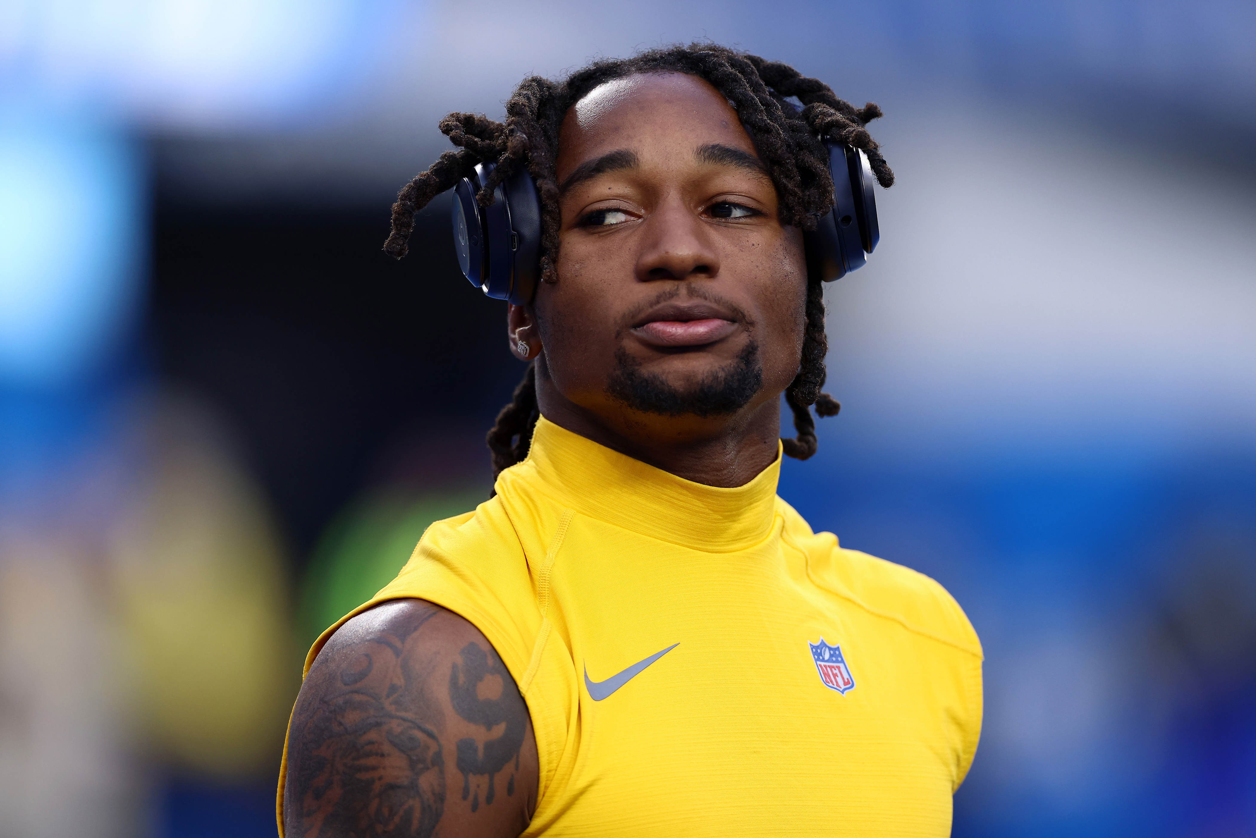 Vikings, Packers vying for top CB after trade deadline