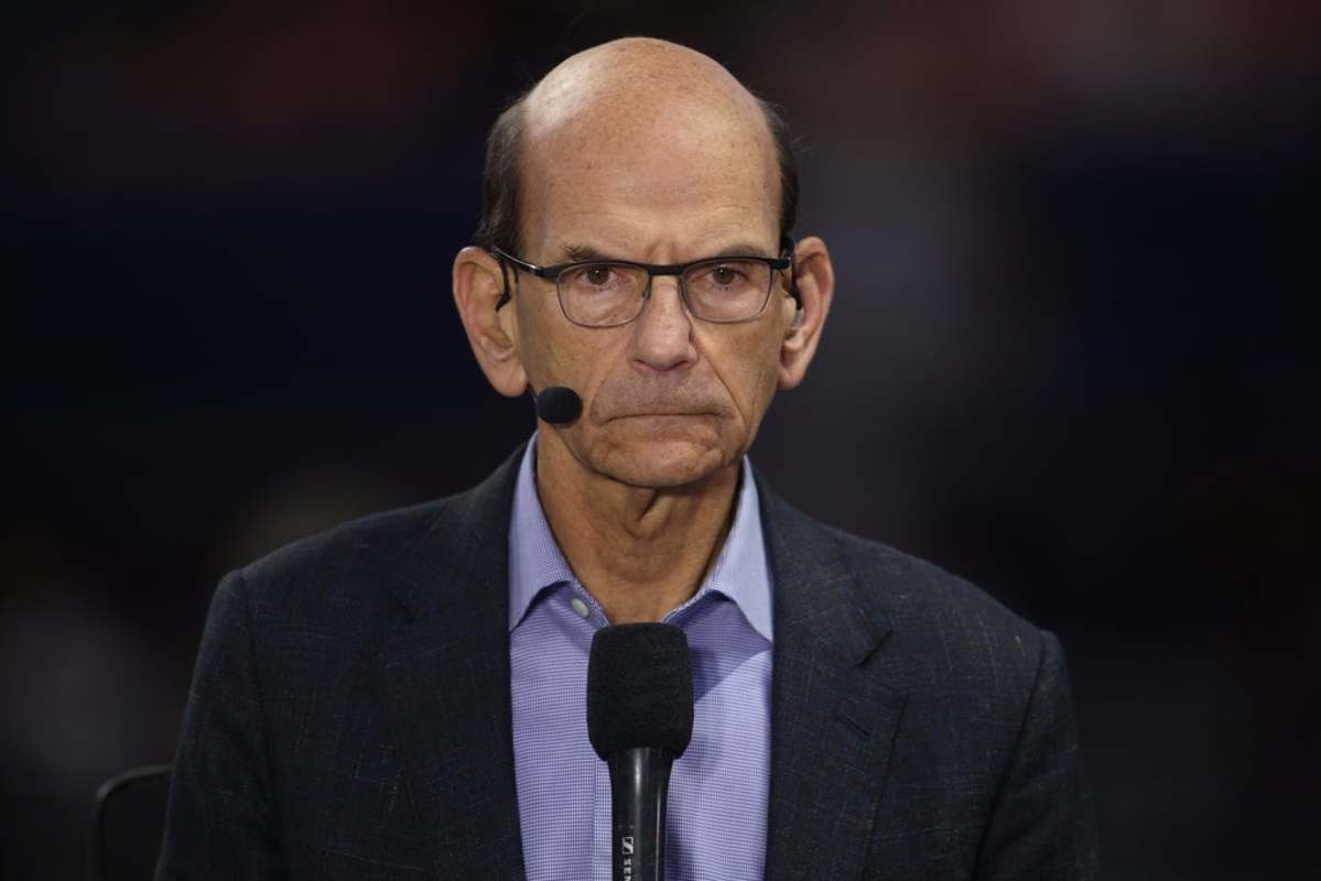 Paul Finebaum all but disagrees with the Ohio State Buckeyes as the top ...