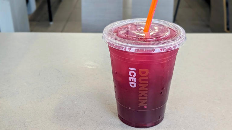 I Tried And Ranked All Of Dunkin's Holiday Menu Drinks And Here's What ...