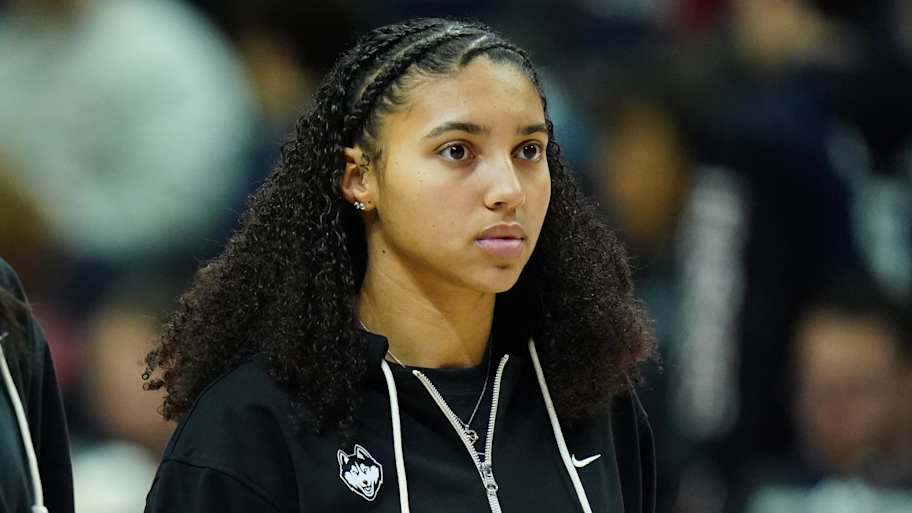 UConn's Azzi Fudd Opens Up About Self Doubt