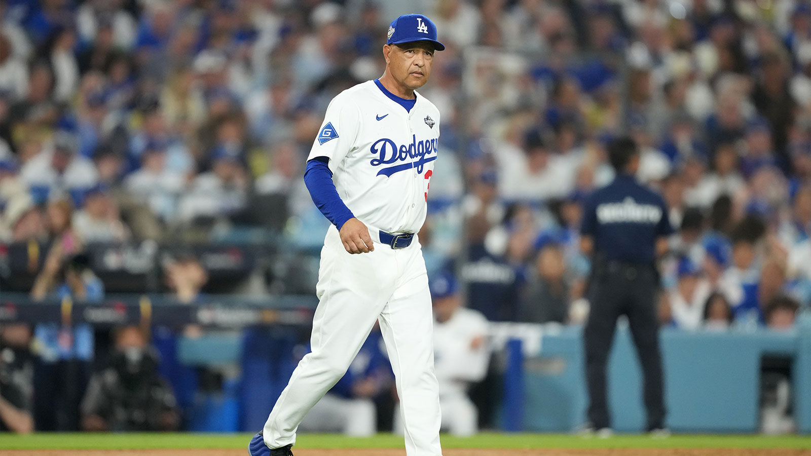 How Dodgers’ Dave Roberts used old-school manager approach in Game 7 ...