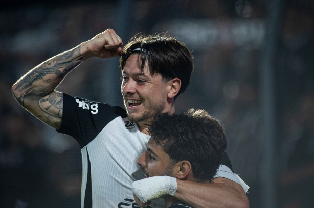 Trio GYM iguala maior sequência como titular do Corinthians em derrota ...