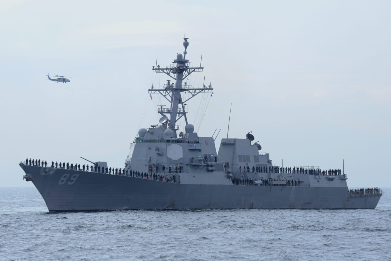 The SPY-6 Radar Is Turning the Arleigh Burke Destroyer Into a Missile ...