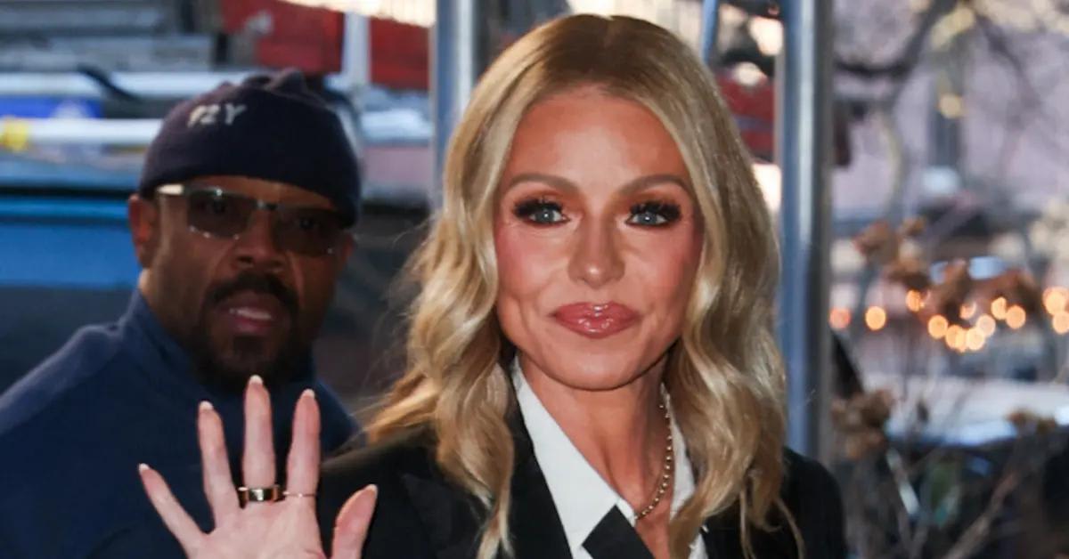 Kelly Ripa Vows to Stop Showing Up for Work If She Wins $843 Million ...