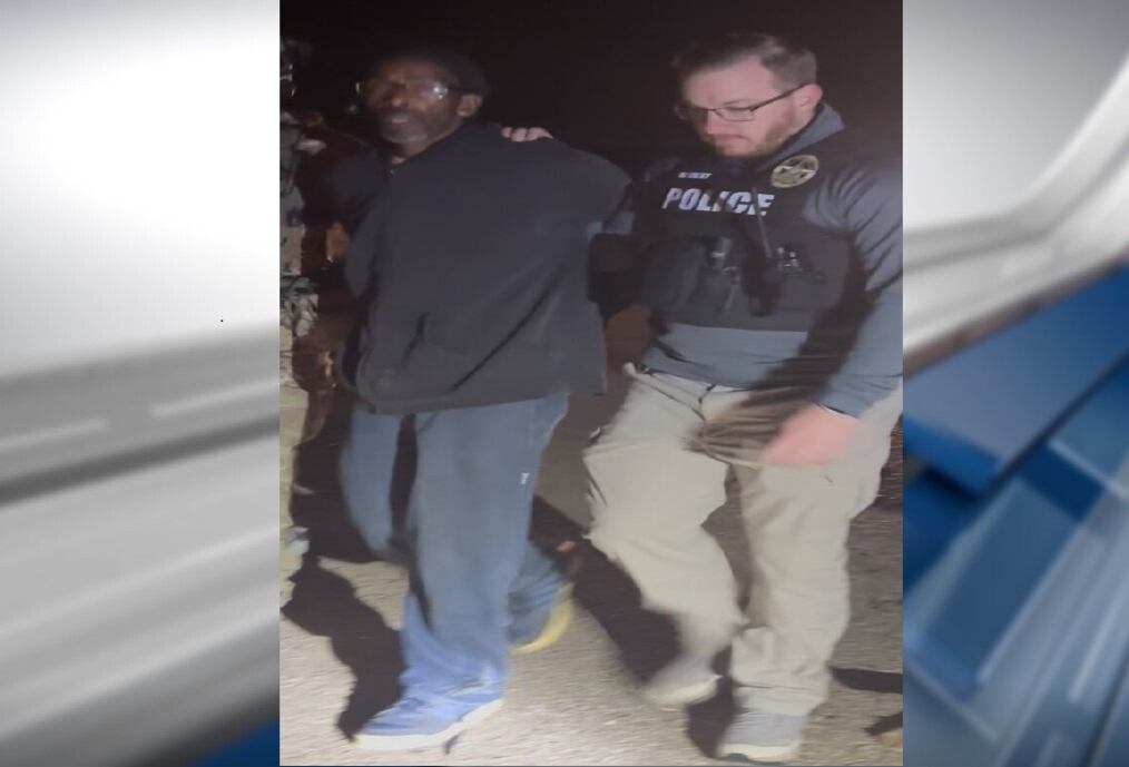 Suspect in Jacksonville officer shooting hiding in woods when found ...
