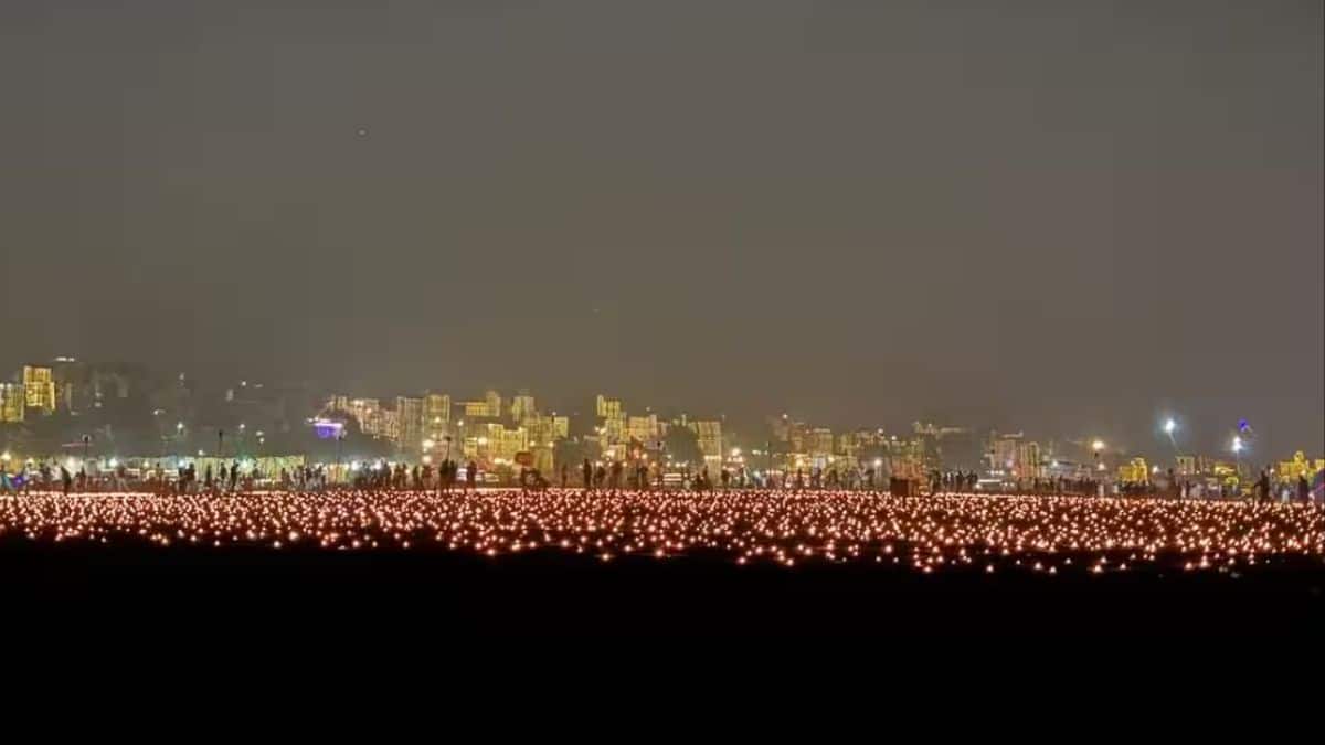 Dev Deepawali From Above: Birds Eye View Of Varanasi Ghats Lit With 15 ...
