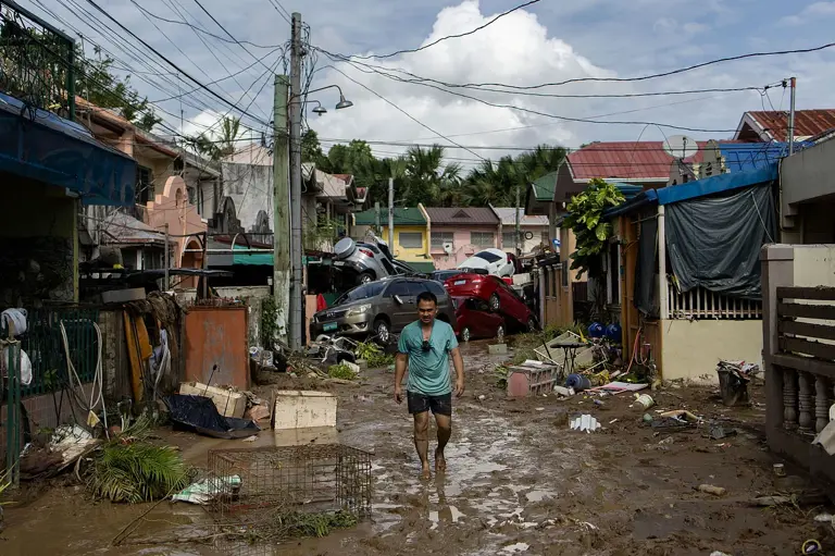 Philippines: Typhoon Kalmaegi kills 140; 127 missing after devastating ...