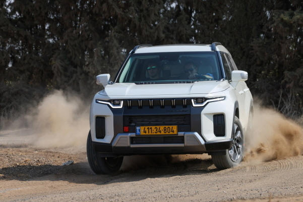 KGM, 이스라엘서 토레스 HEV 및 무쏘 EV 론칭