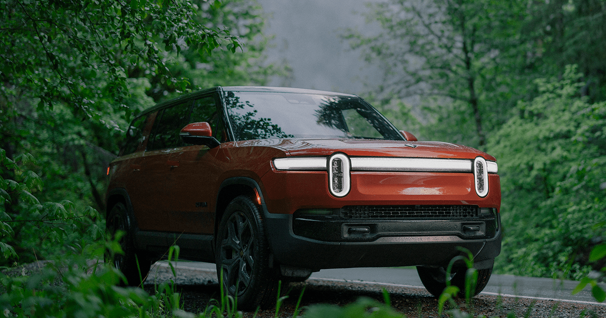 “Evolve or Die”: Rivian CEO’s Stark Warning to Traditional Car Brands