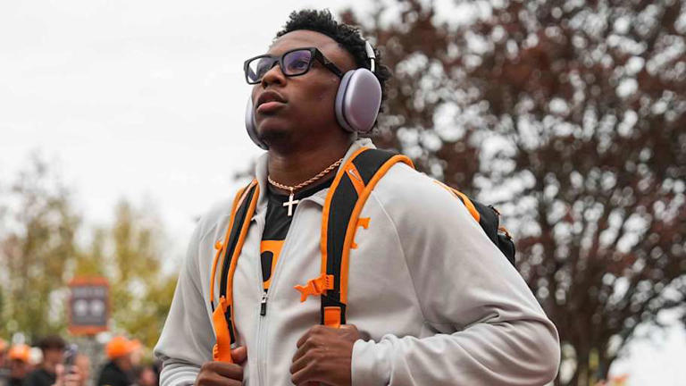 Tennessee Football DB Colton Hood Speaks to the Media During Bye-Week