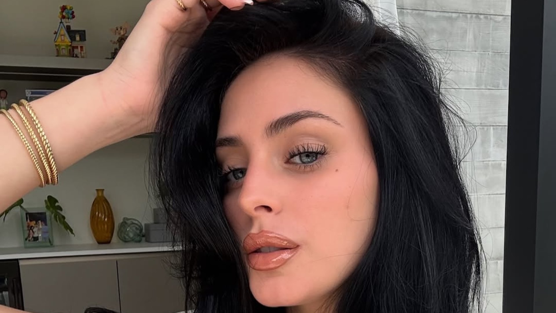 Who Is Camilla Araujo? 5 Facts About the OnlyFans Model After Viral Video