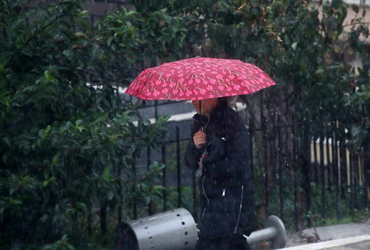 Απότομη αλλαγή του καιρού την Πέμπτη με βροχές και πτώση της θερμοκρασίας