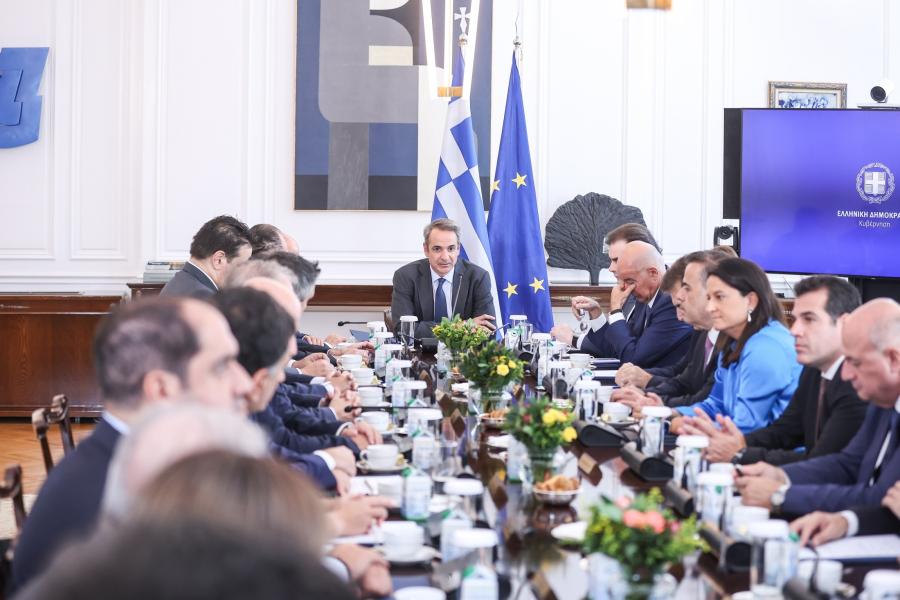 Γιατί ο ανασχηματισμός θα δημιουργήσει ...ελεύθερους σκοπευτές!