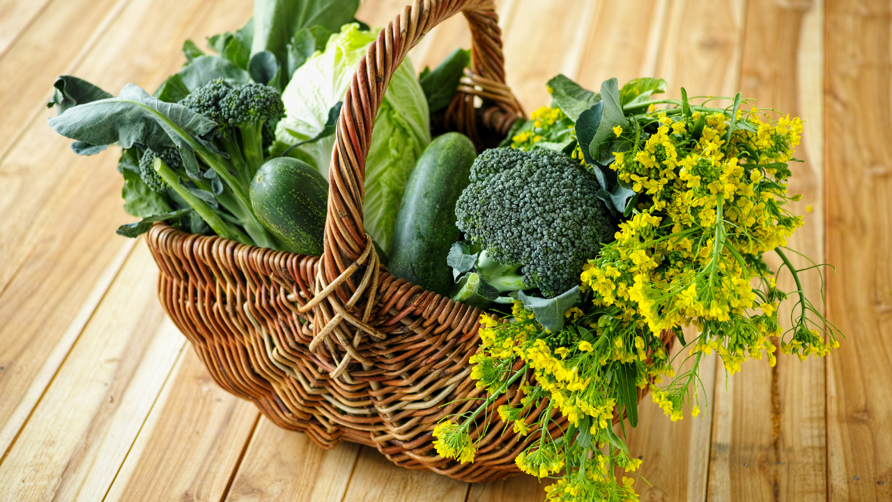 Brain health expert ranks 10 foods for a sharp mind, and the right way ...
