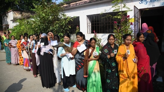 Bihar election 2025 live updates: 27% polling so far; Patna records ...