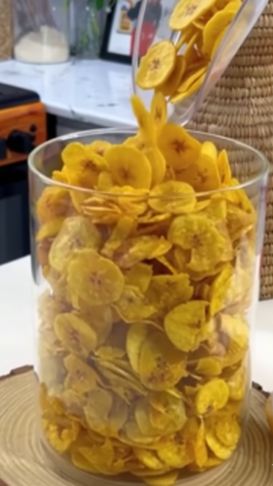 How to Make Perfectly Crispy Plantain Chips