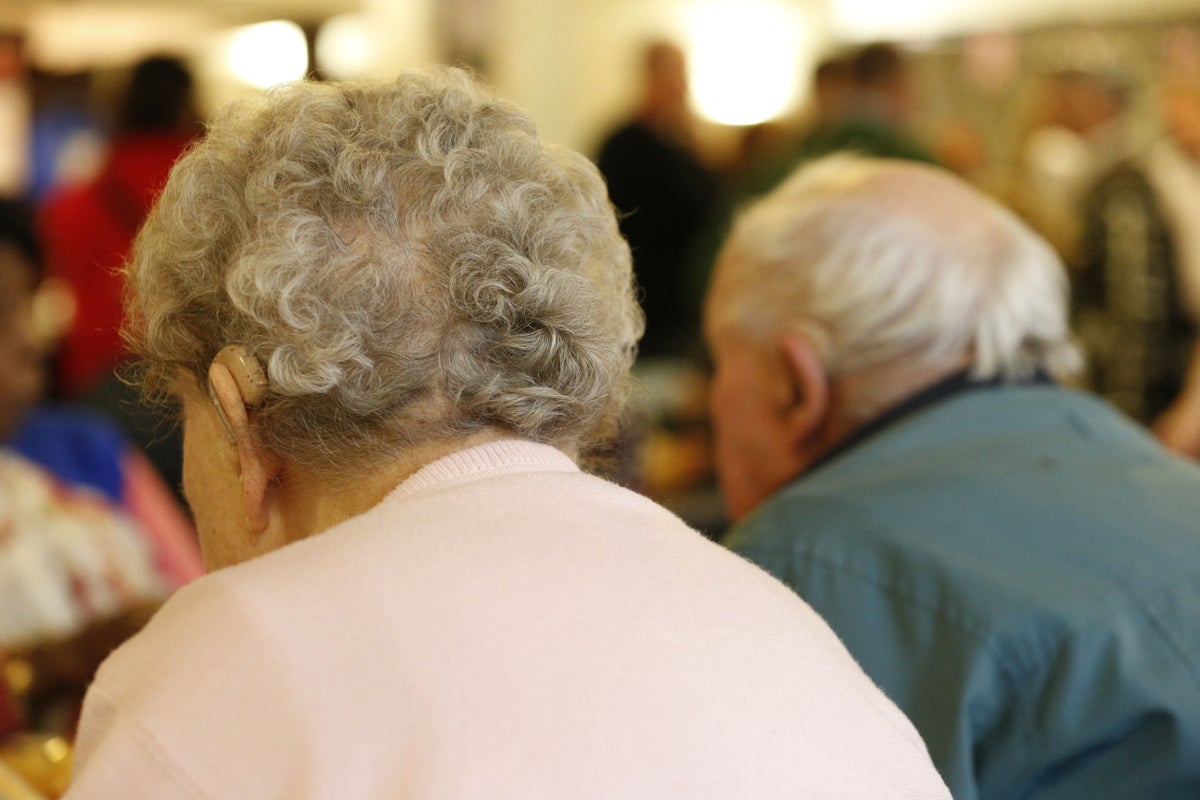 Biological signs of poor heart health linked to later dementia ...