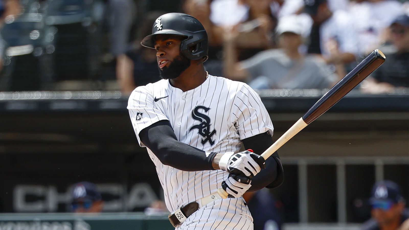 Chris Getz claims White Sox won’t be cheap with $20 million Luis Robert ...