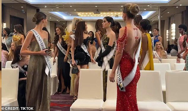 Miss Universe Australia Lexie Brant joins mass walkout after pageant ...