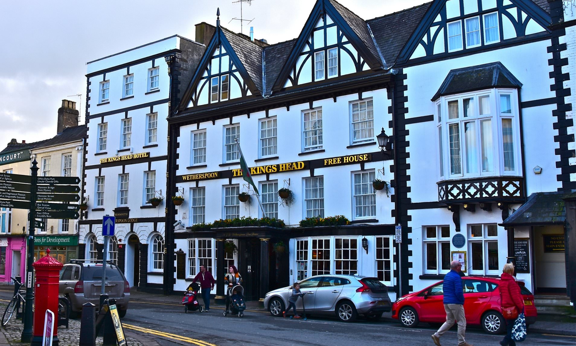 UK's best and worst hotel chains revealed - as Wetherspoons is ranked high