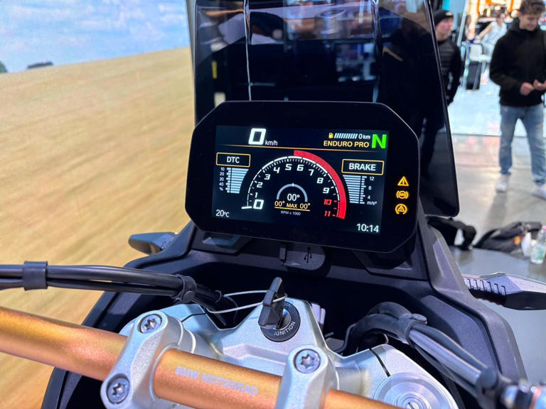 BMW F 450 GS unveiled as entry-level twin-cylinder adventure bike