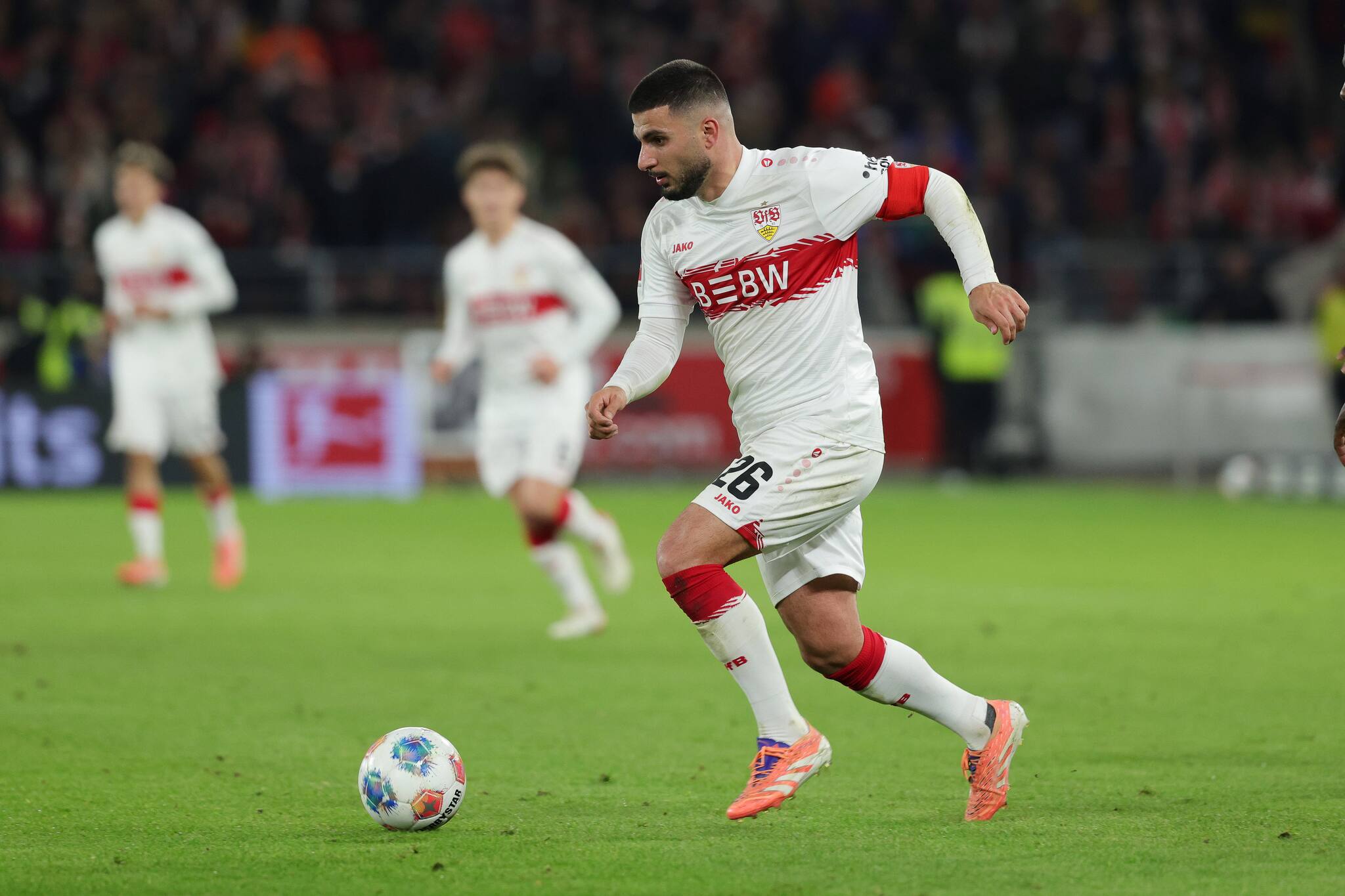 Bundesliga am Sonntag: VfB Stuttgart gegen FC Augsburg – alle Infos zur ...