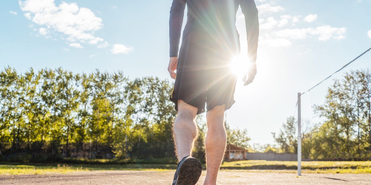 Camminare solo 4000 passi al giorno potrebbe aiutarti a vivere più a ...