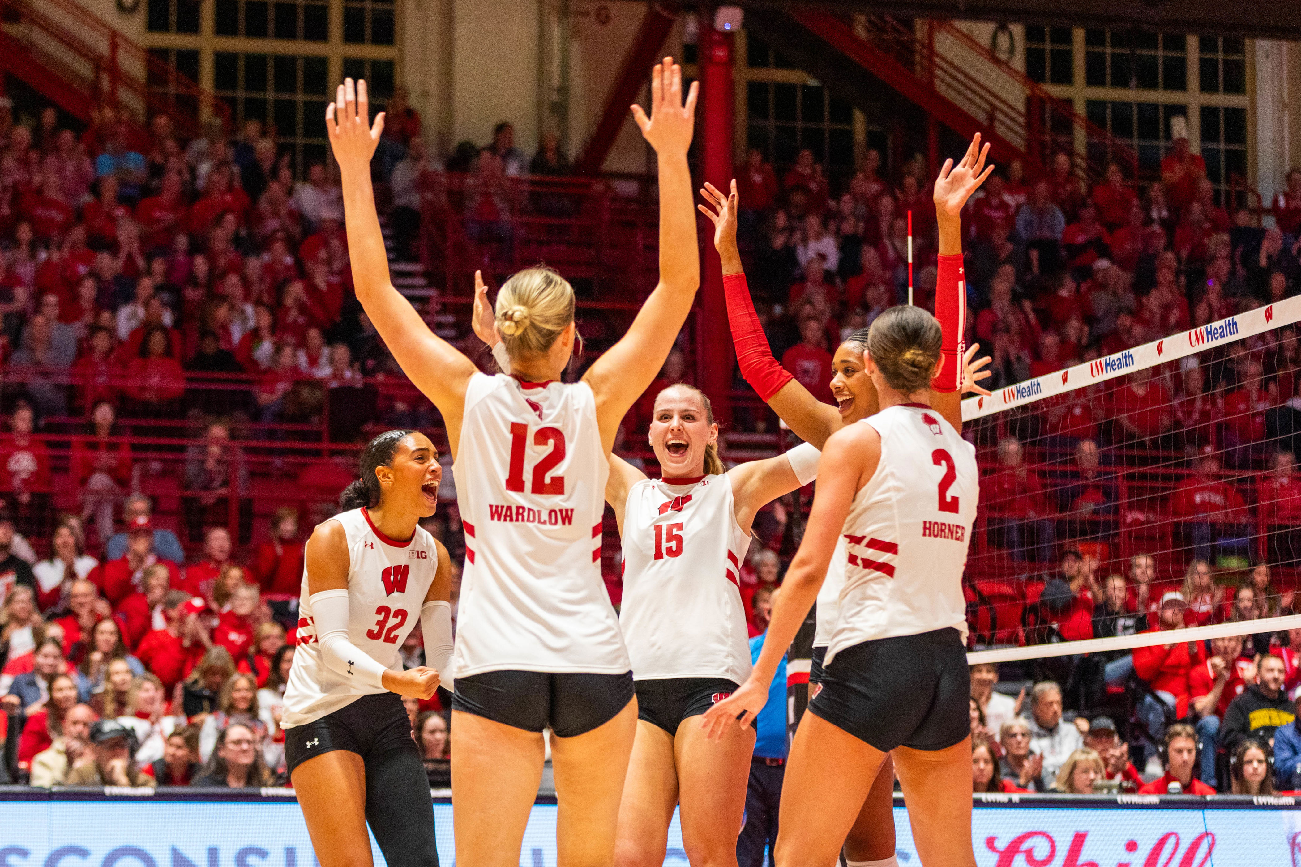 Wisconsin Badgers volleyball shows its 'grittiness' in win over Minnesota