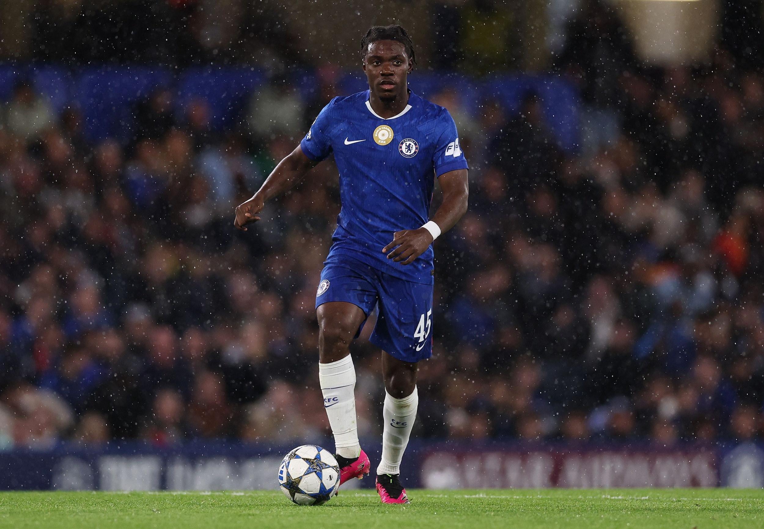 Report: Chelsea stance on Romeo Lavia revealed amid latest injury setback