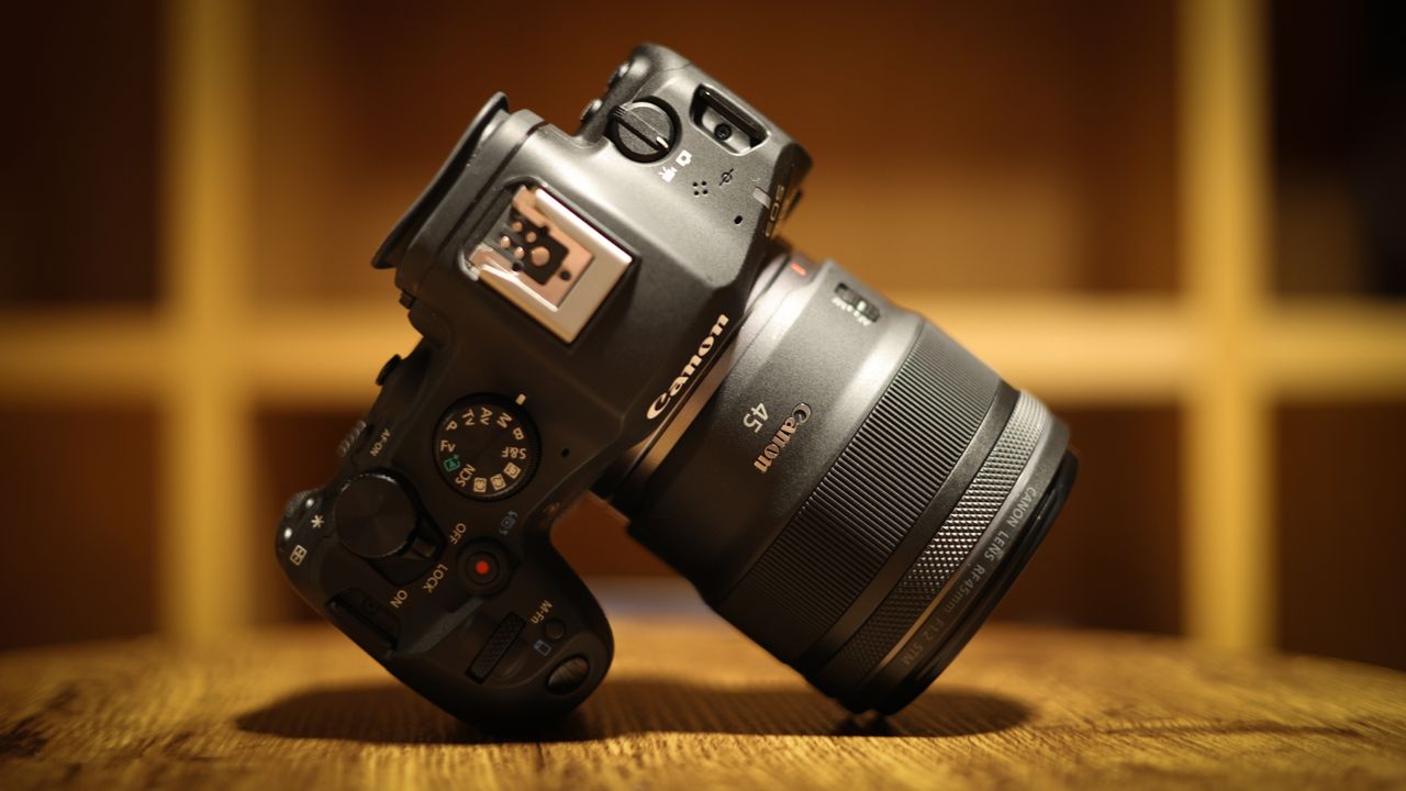 Photographers voted this camera a winner for the best balance of image ...