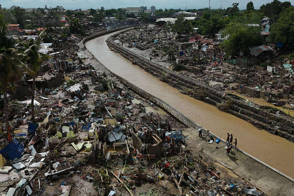 Philippine Flood-Corruption Scandal Comes to Fore After Latest Typhoon