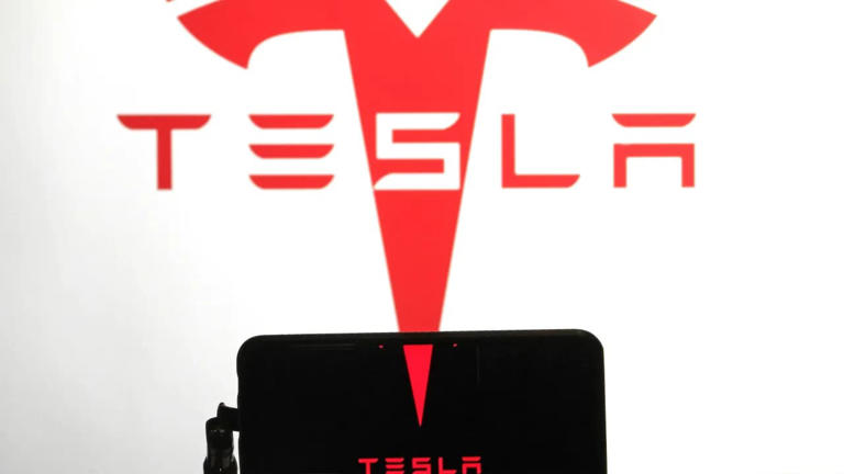 Elon Musk Agrees Tesla AI5 Is 'Golden Key' For Company's Physical AI Era