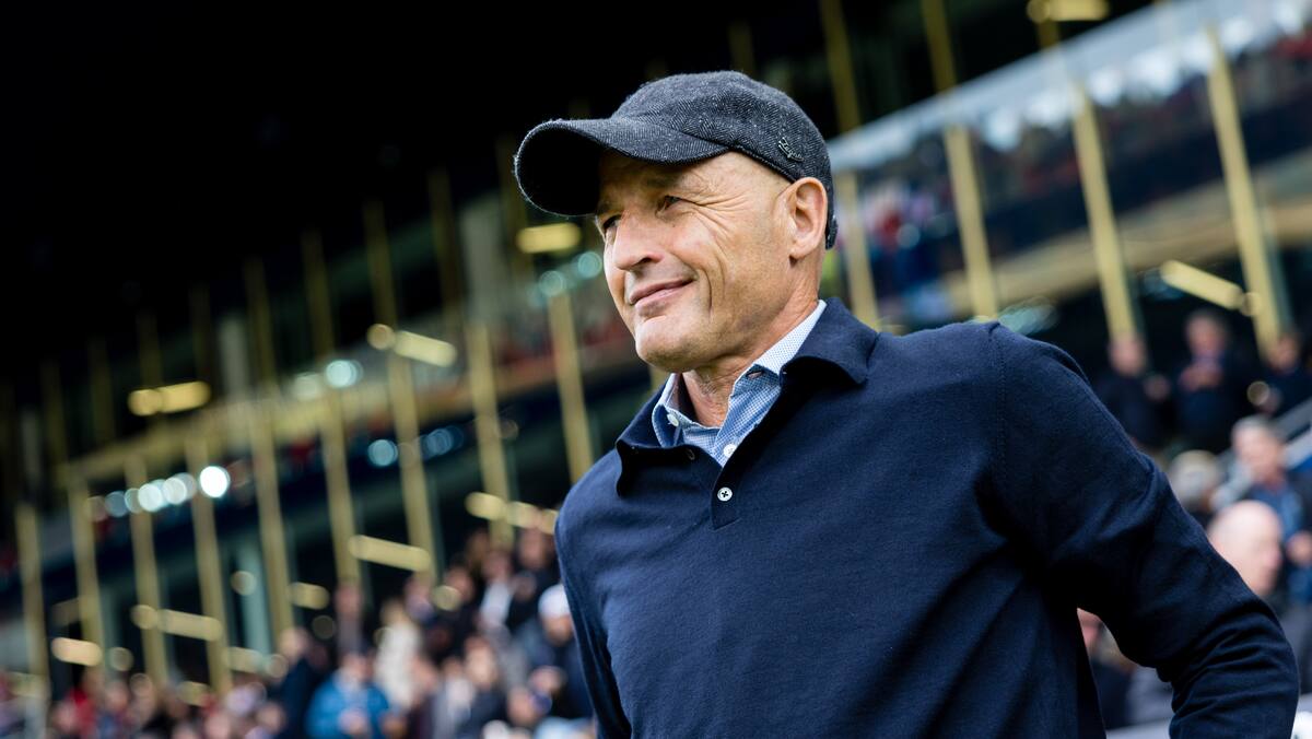 «Aide-moi, Oli!»: Peter Zeidler a tellement de solutions qu'il en oublie