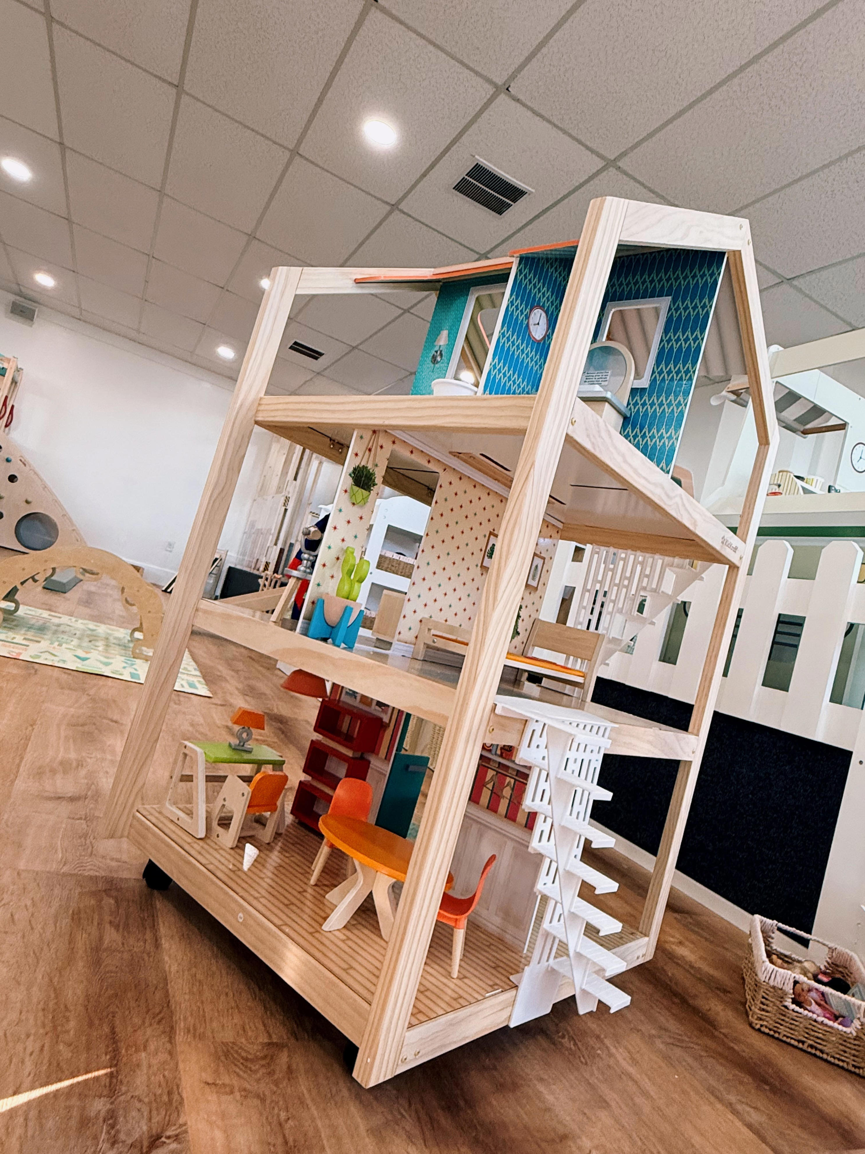 Cafe and Play, a place for kids and adults, opens in Fort Walton Beach