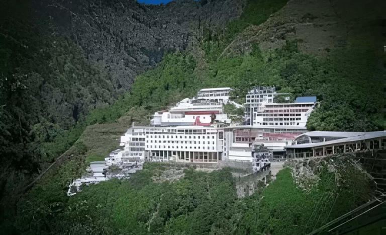 New Scenic Route to Vaishno Devi Shrine Enhances Pilgrimage Experience