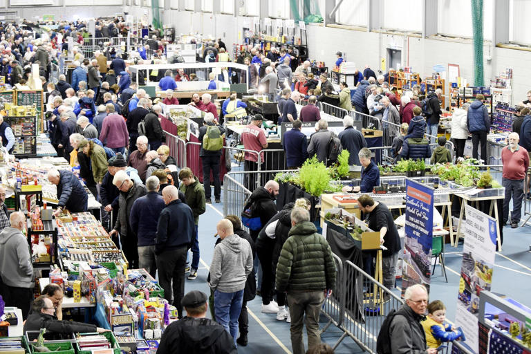 Competition: Falkirk Model Railway Exhibition steams back into town ...