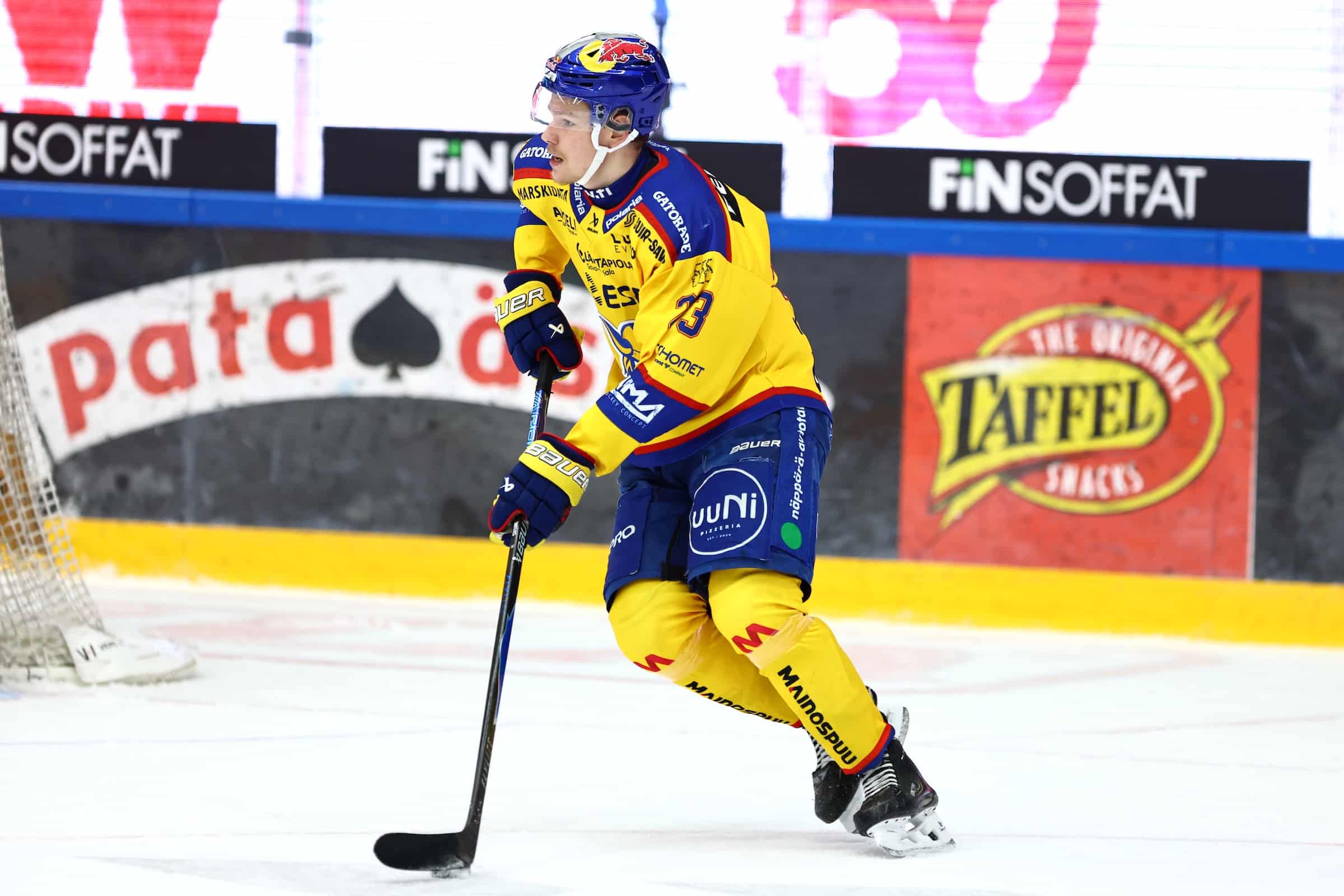 Alberts Smits on kuuma nimi NHL-markkinoilla – tämä seura varaa Jonne ...