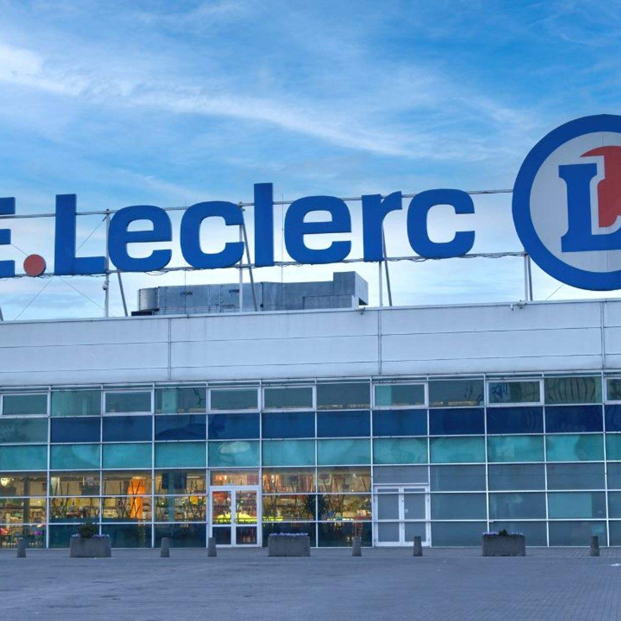 460 euros, c’est le montant économisé par cette femme chez E.Leclerc ...