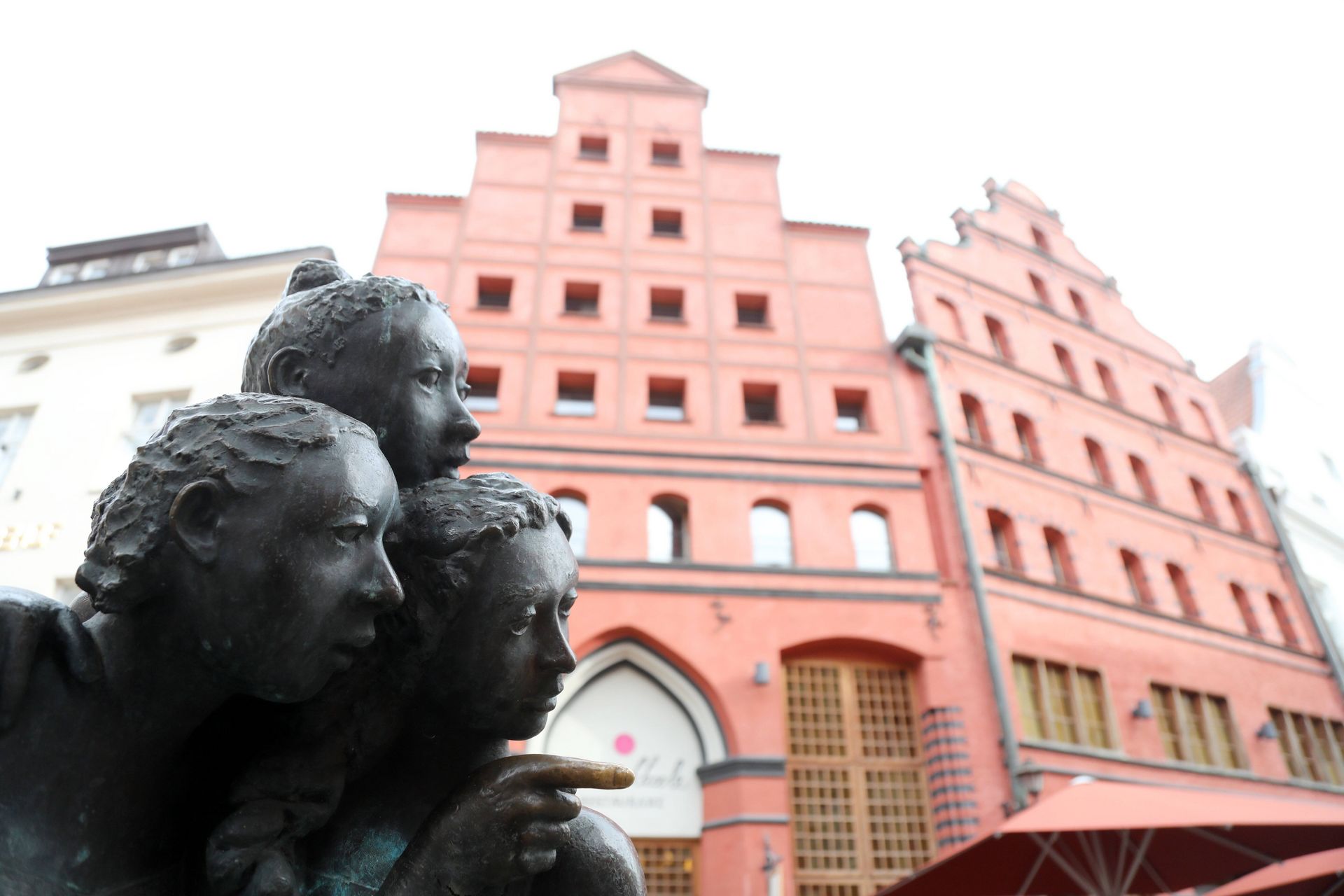 Aus nach geplatztem Deal: Romantik Hotel Scheelehof in Stralsund stellt ...