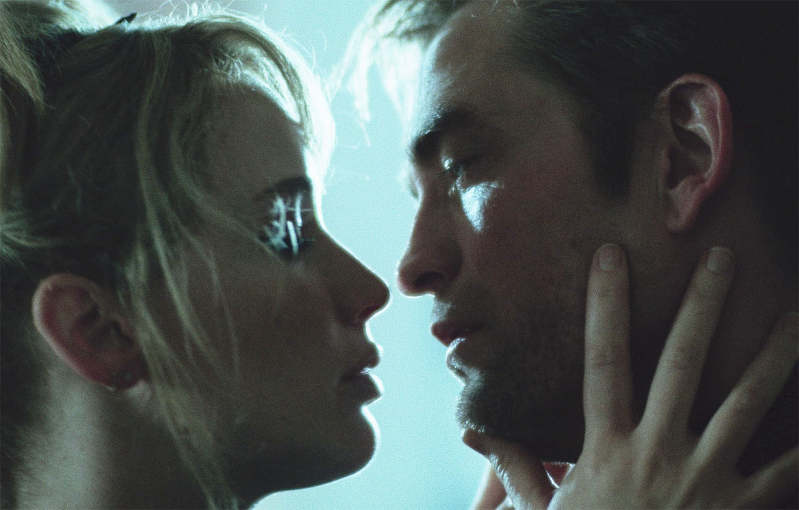 Jennifer Lawrence ei tarvinnut intiimikoordinaattoria Batmanin kanssa ...